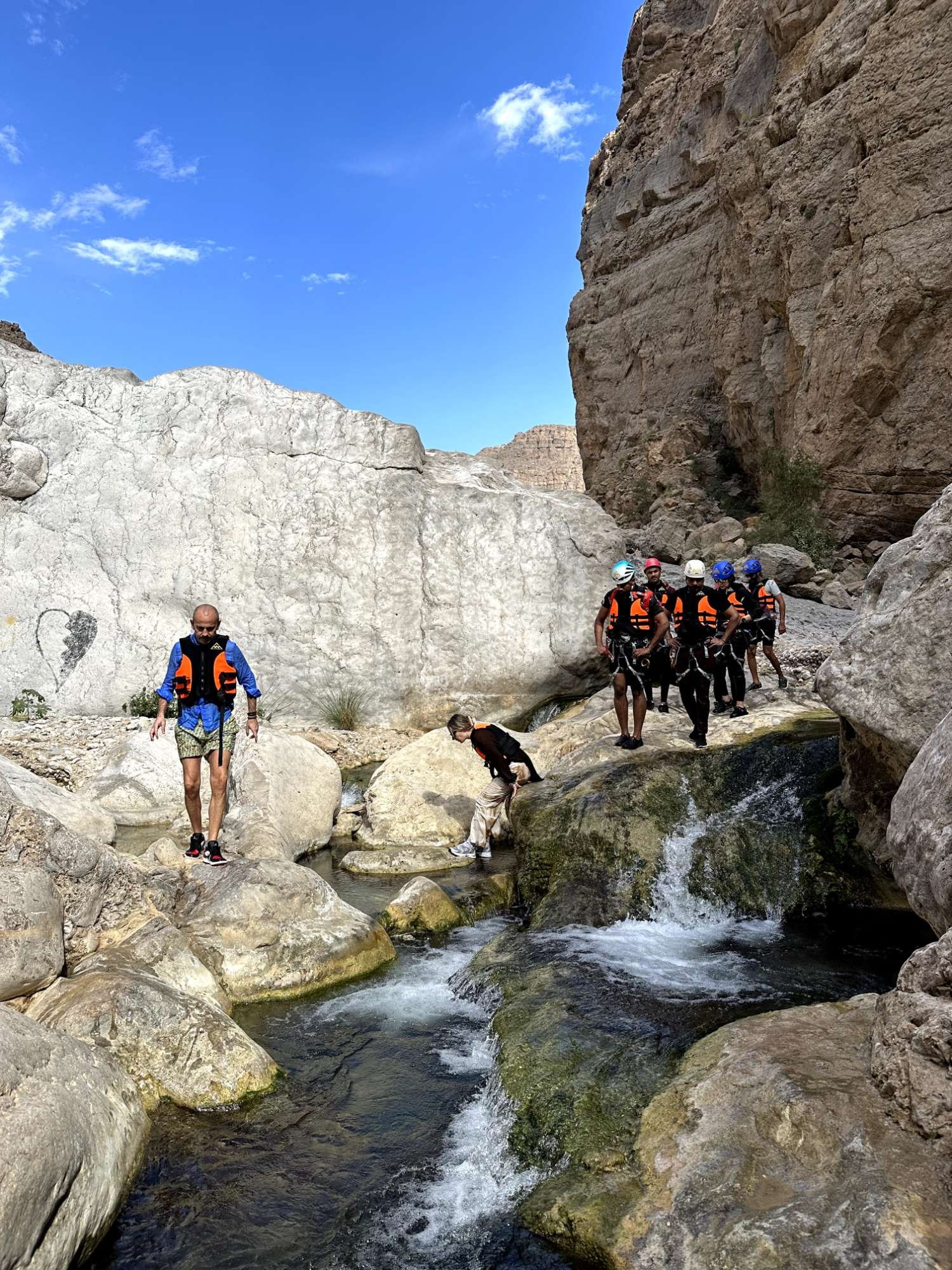 Wadi Hawir: Discover the Beauty of Sea and Dunes